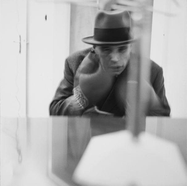 Il pensiero e l’opera di Joseph Beuys al Monte Verità – L'Osservatore