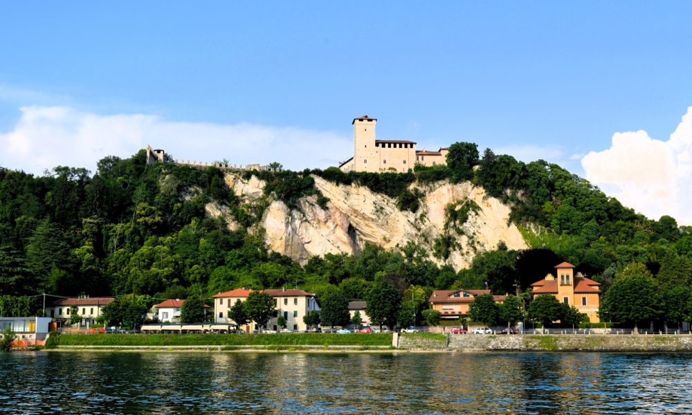 La magia dell’estate in riva al lago ad Angera-Ranco – L'Osservatore